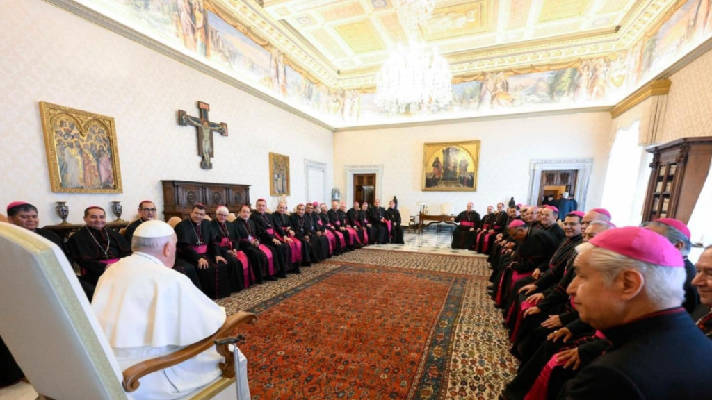 SE ENCUENTRAN OBISPOS DE MÉXICO CON EL PAPA FRANCISCO - Pastoral Siglo 21