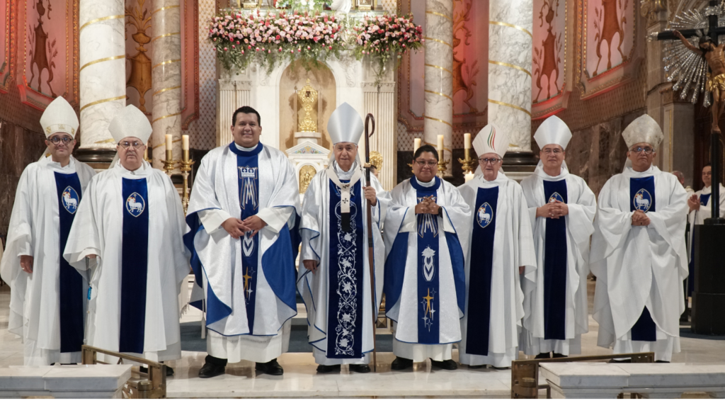 ABRAHAM Y MARCO SON CONSAGRADOS SACERDOTES - Pastoral Siglo 21